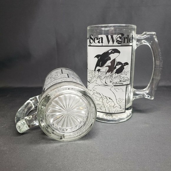 Seaworld | Dining | Vintage Sea World Set Of 2 992 Frosted Glass Mugs ...